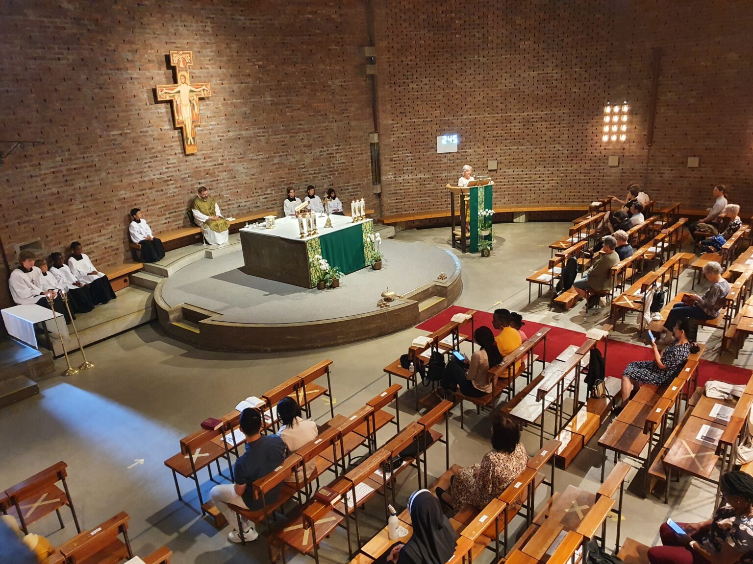 St Hallvard menighet – En katolsk menighet på Tøyen i Oslo